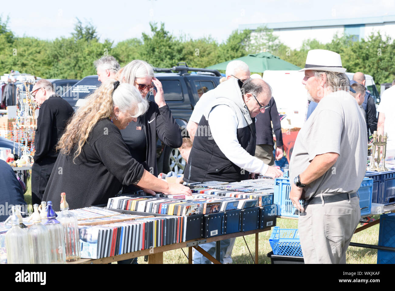 Cds car hi-res stock photography and images - Alamy