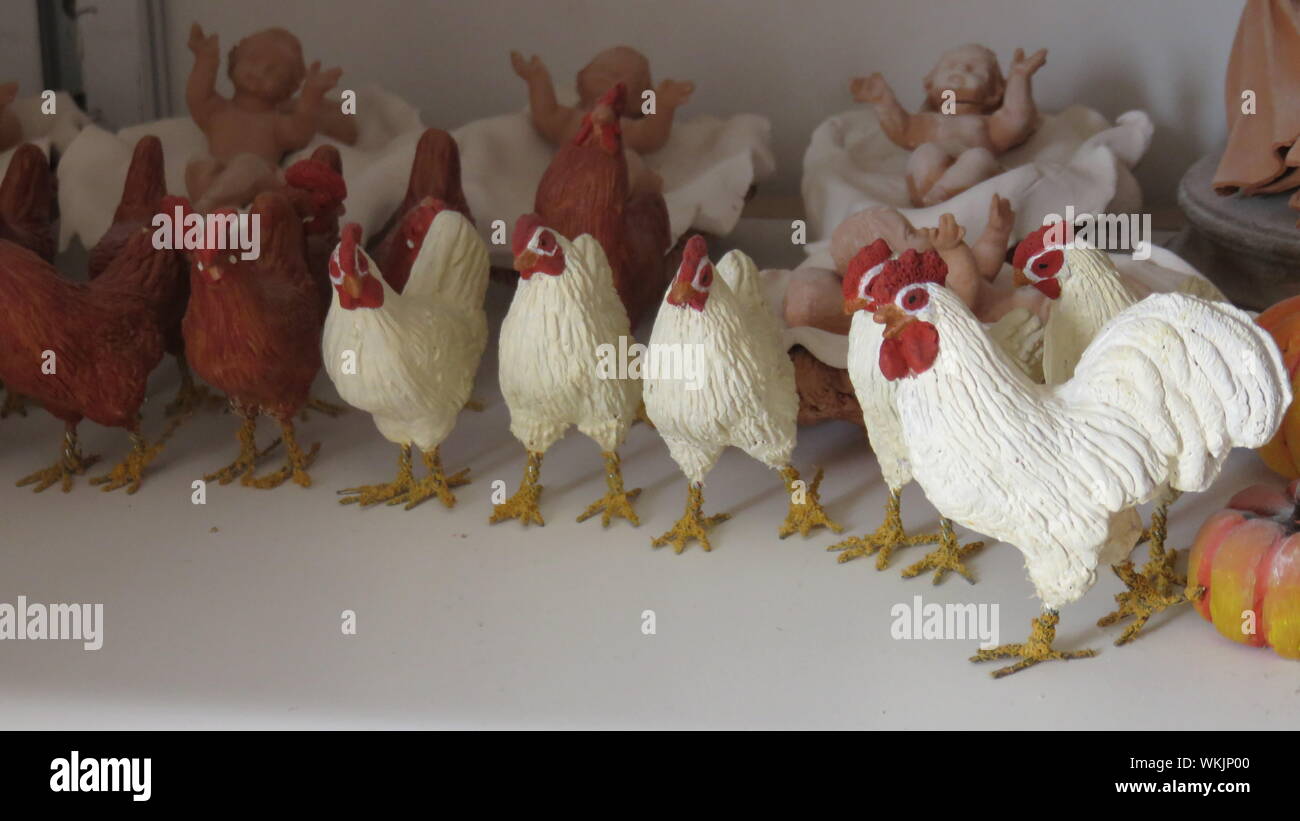 Sculpture cockerel craft hi-res stock photography and images - Alamy