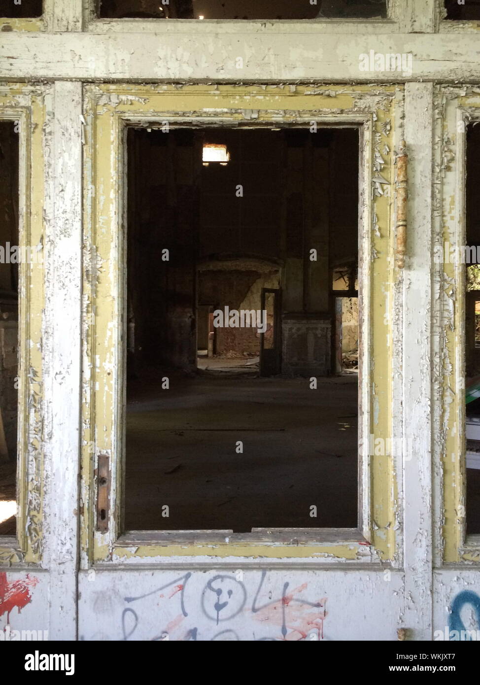 Uninviting place hi-res stock photography and images - Alamy