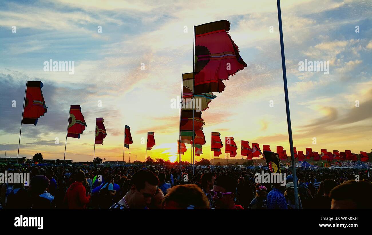 Crowd flags hi-res stock photography and images - Alamy