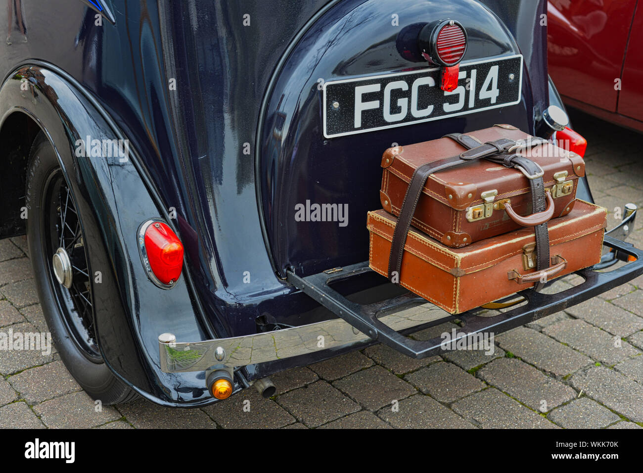 Vintage cars on display, classic old automobiles, motor car hobbies ...