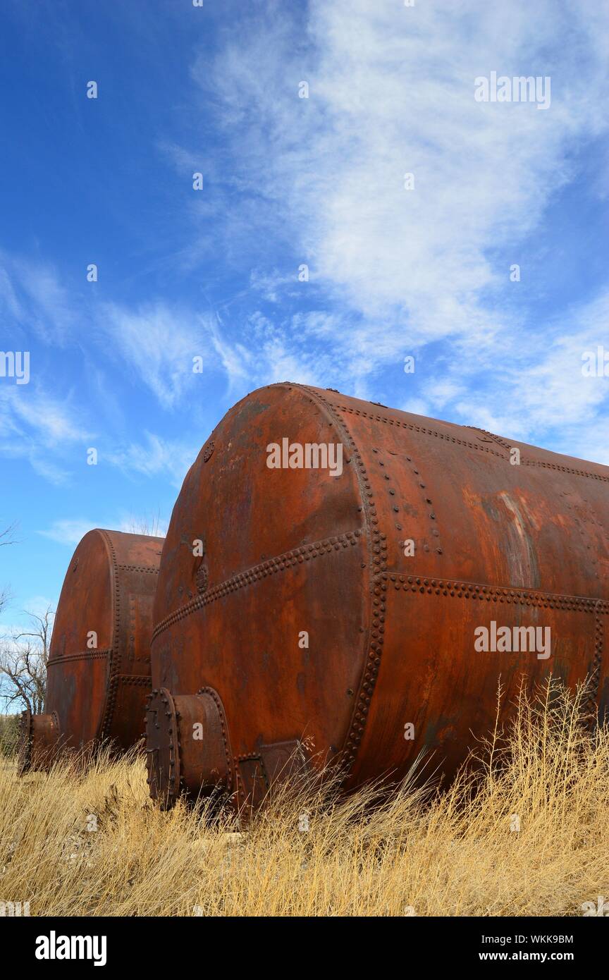 Metal tanks hi-res stock photography and images - Alamy