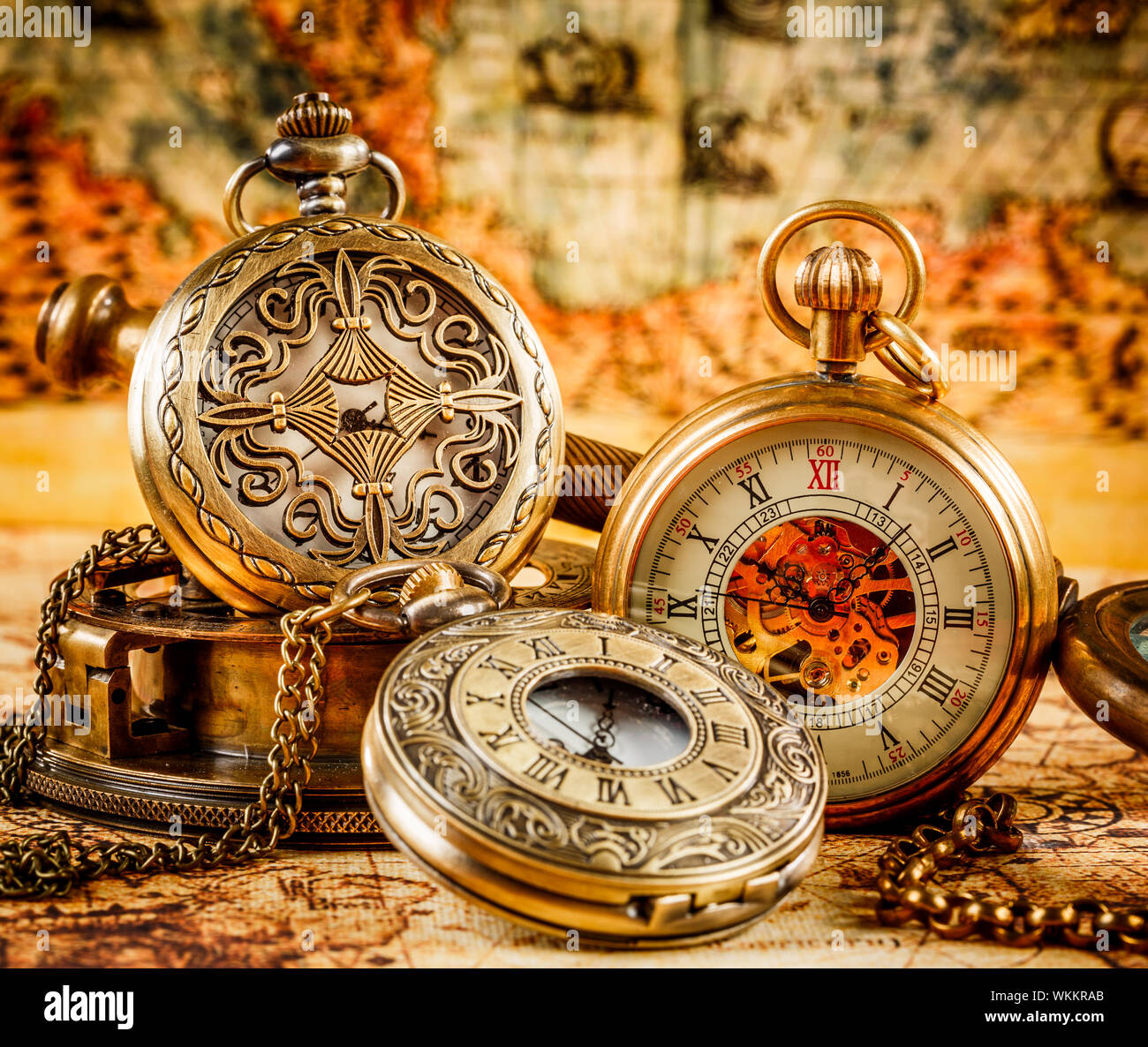 Vintage Antique pocket watch Stock Photo - Alamy