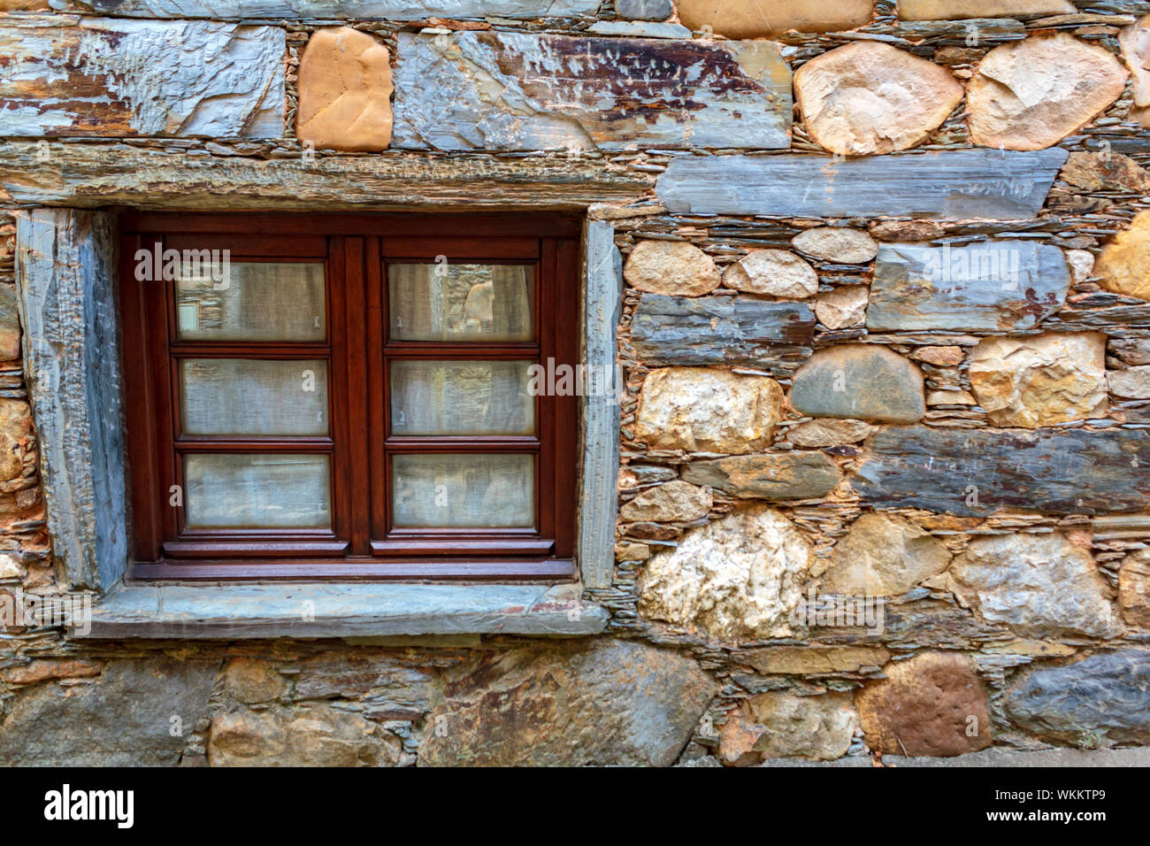 Detail of a schist house Stock Photo - Alamy