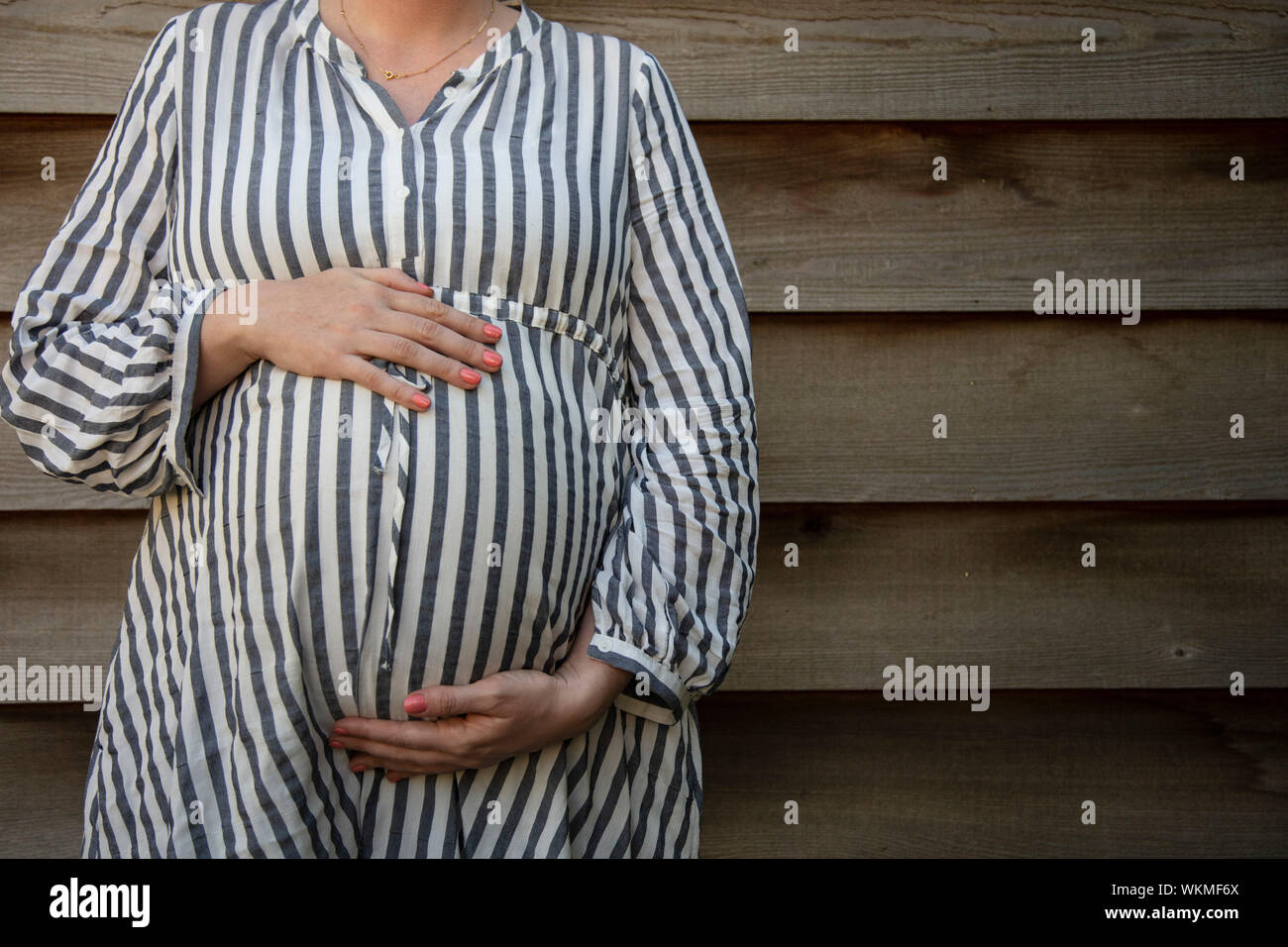 Pregnancy bump family hi-res stock photography and images - Alamy