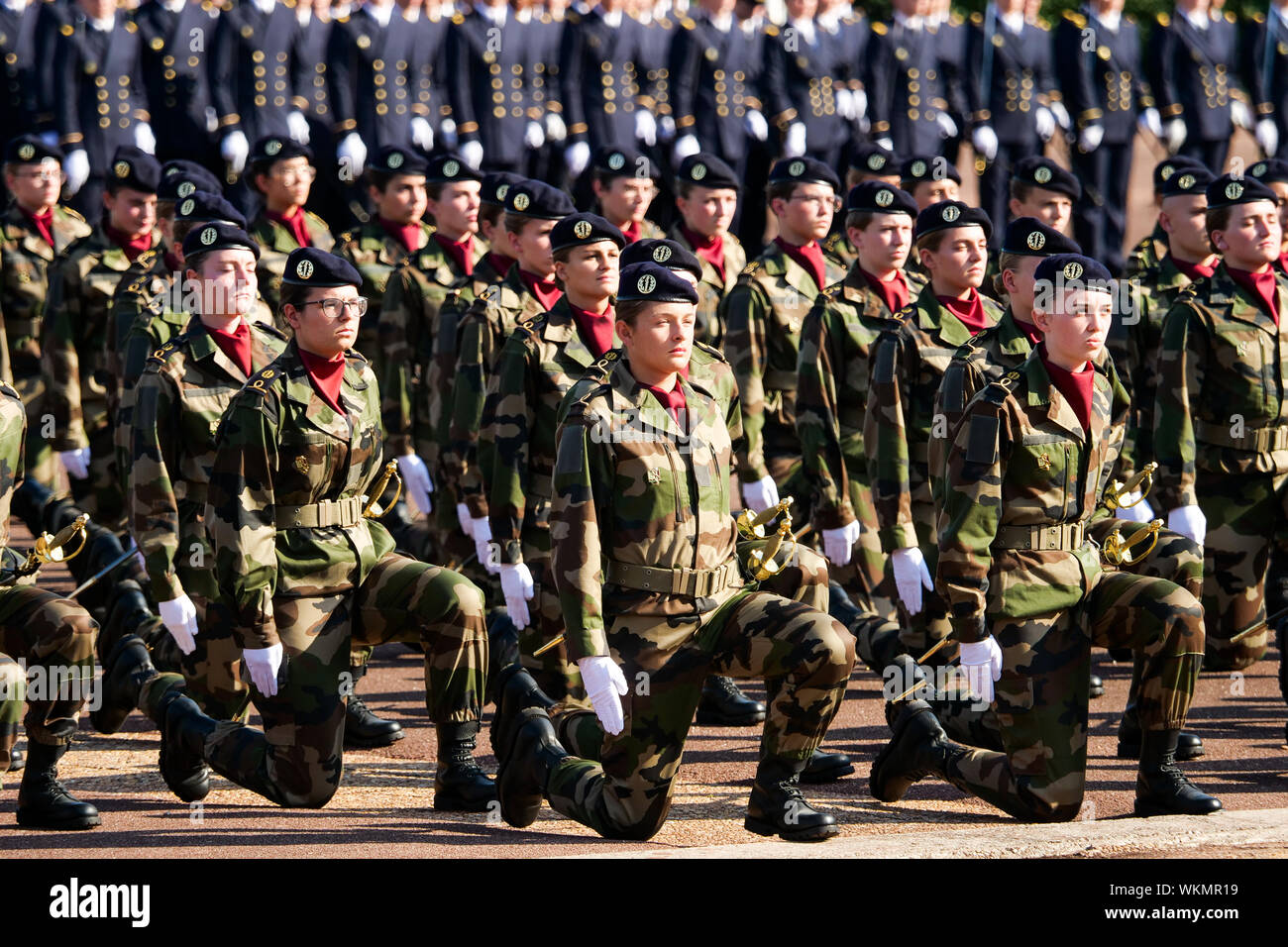 Welcoming ceremony for the new pupils at French Military Health School ...