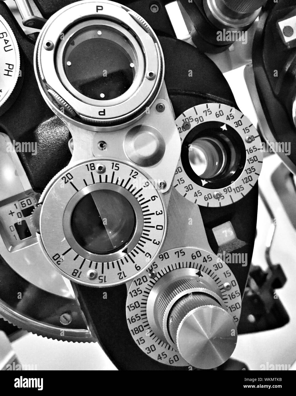 Optical test equipment hi-res stock photography and images - Alamy