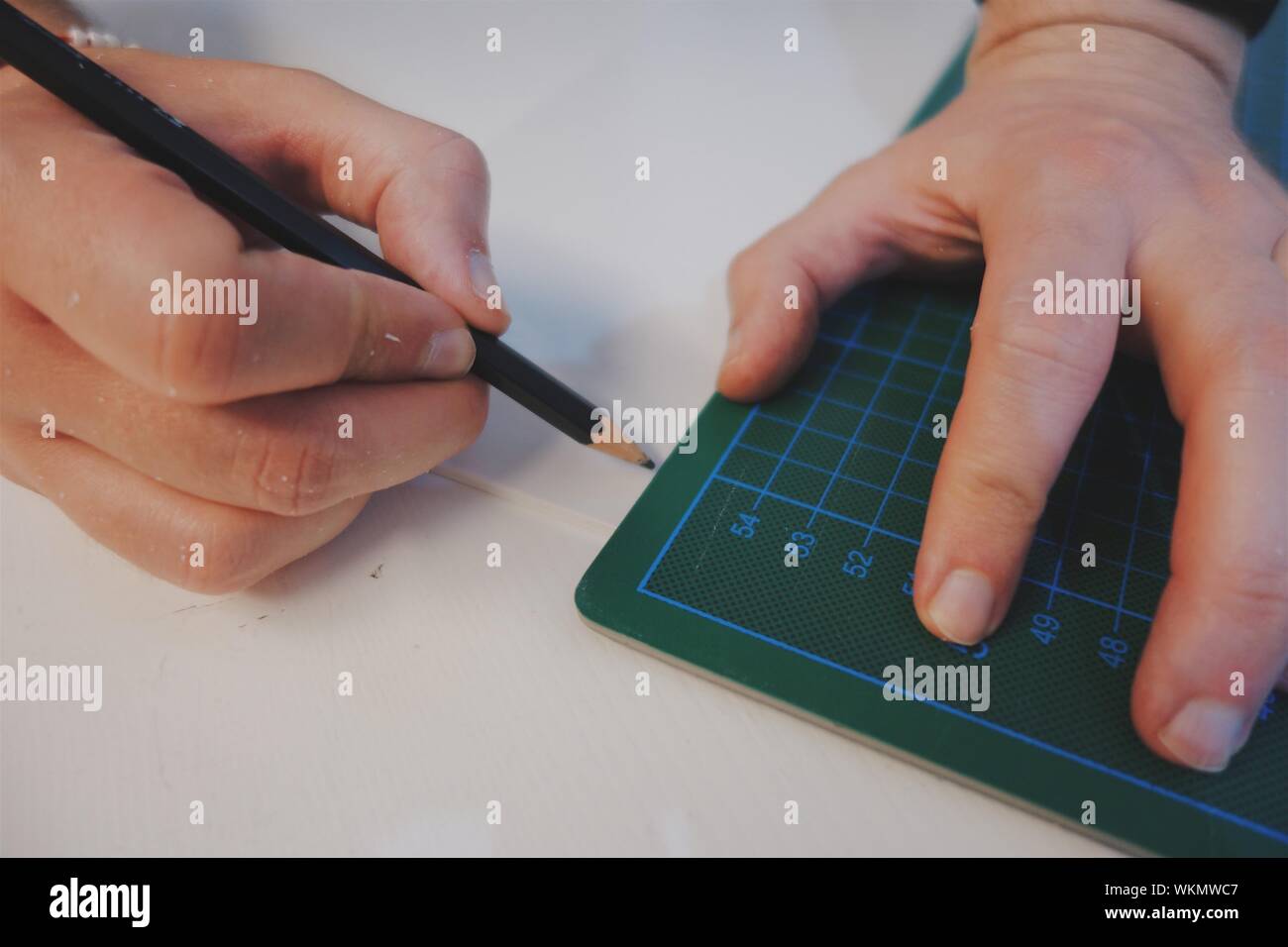 Hand drawing close up hi-res stock photography and images - Alamy