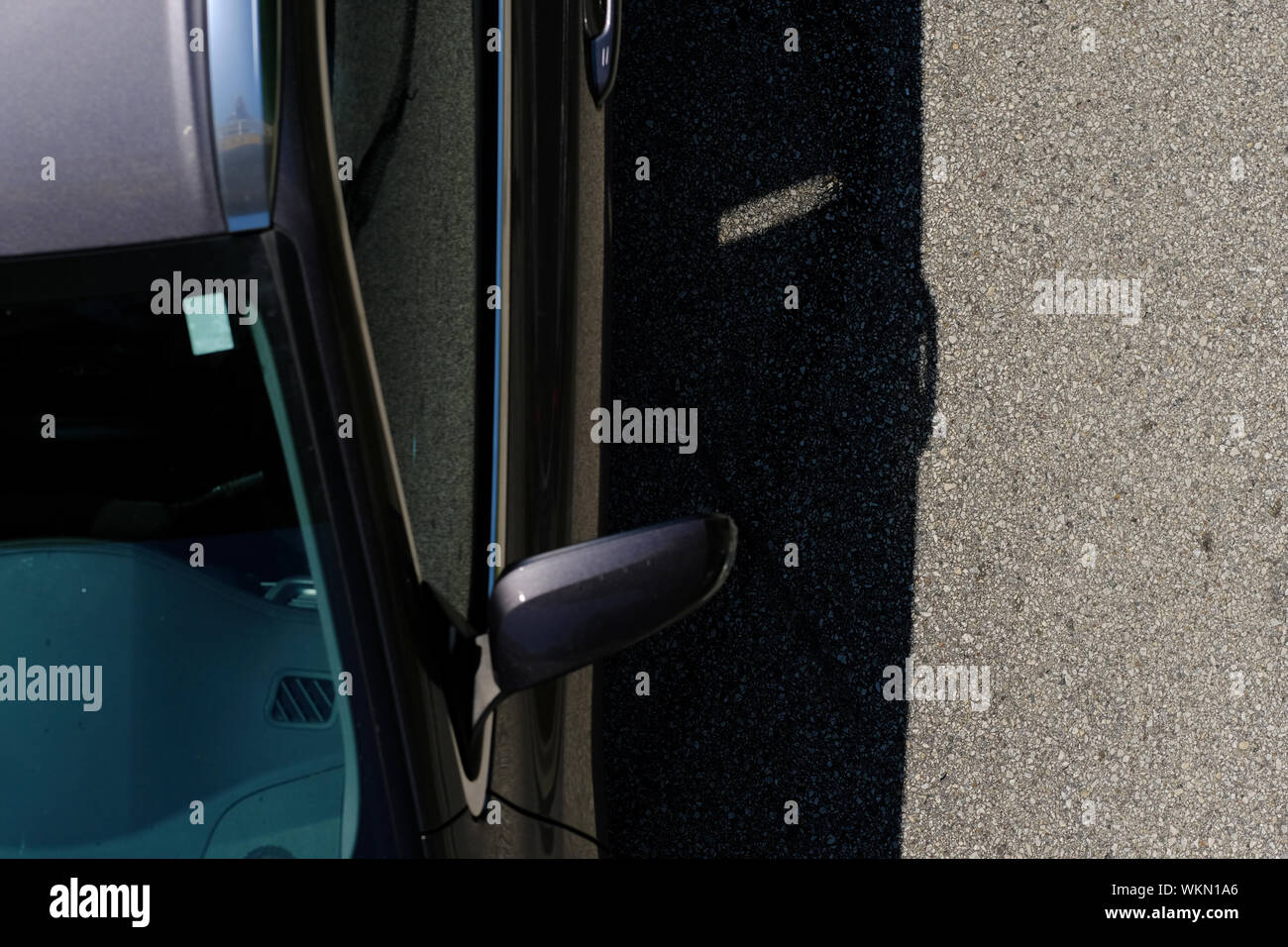 Car shadow hi-res stock photography and images - Alamy