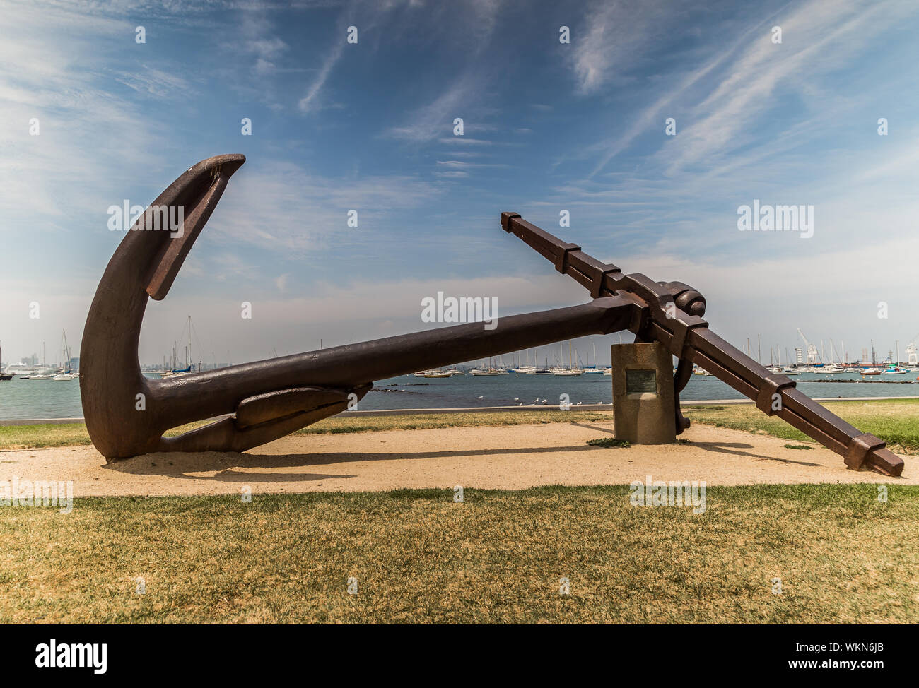 Large black anchor hi-res stock photography and images - Alamy