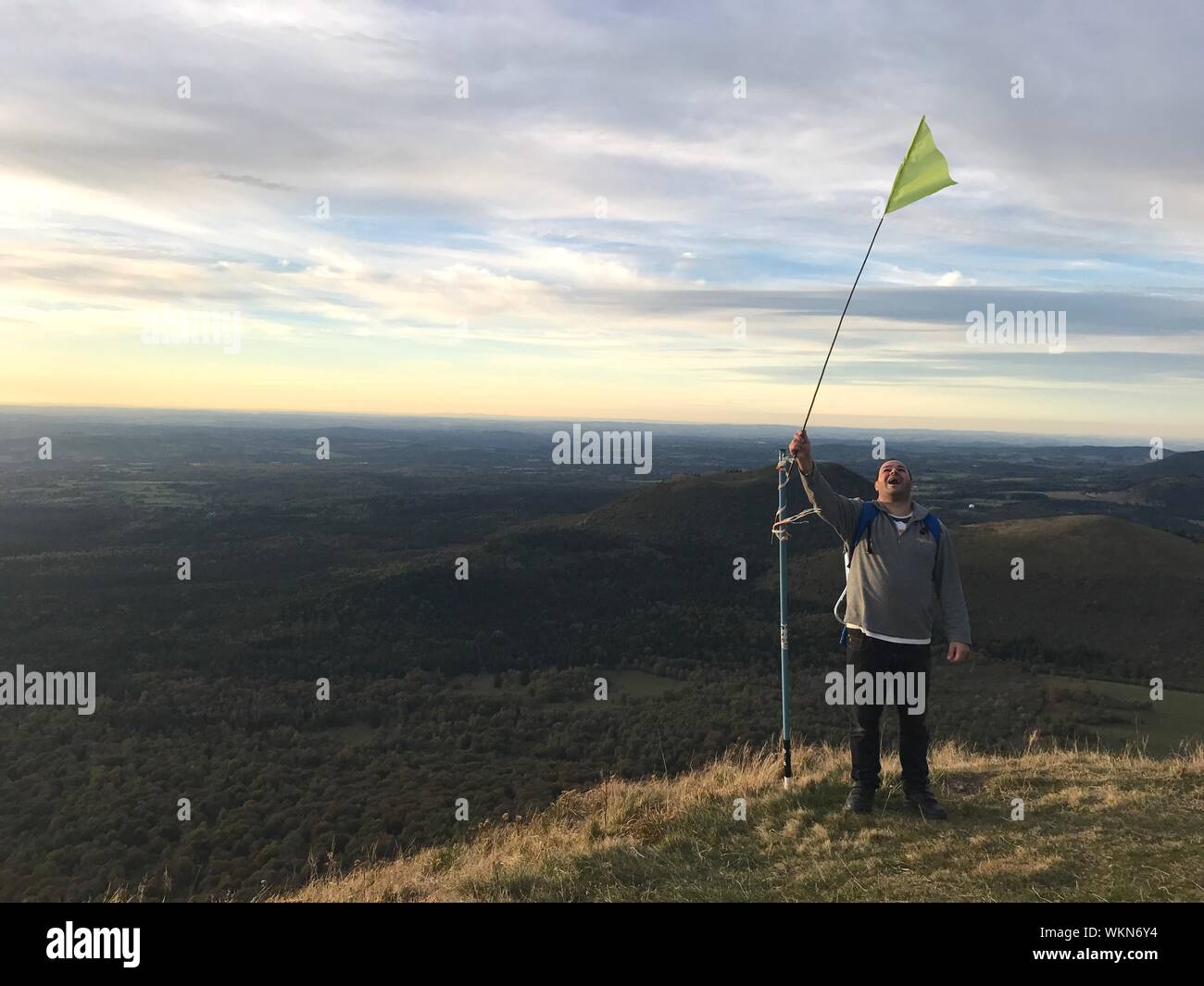 Man waving flag hi-res stock photography and images - Alamy