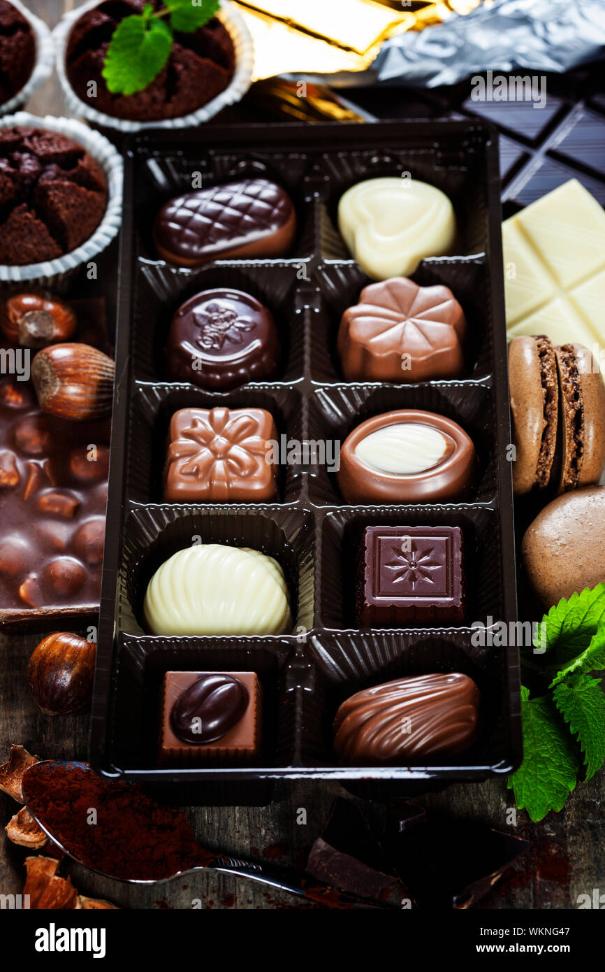 Fancy chocolate box hi-res stock photography and images - Alamy