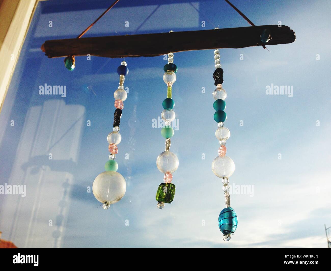 Window angle beads hi-res stock photography and images - Alamy