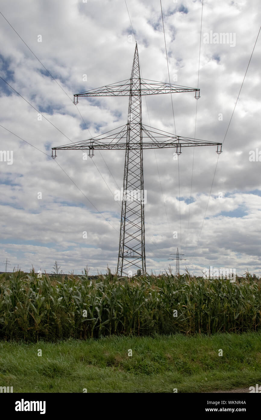 Overland power lines hi-res stock photography and images - Alamy