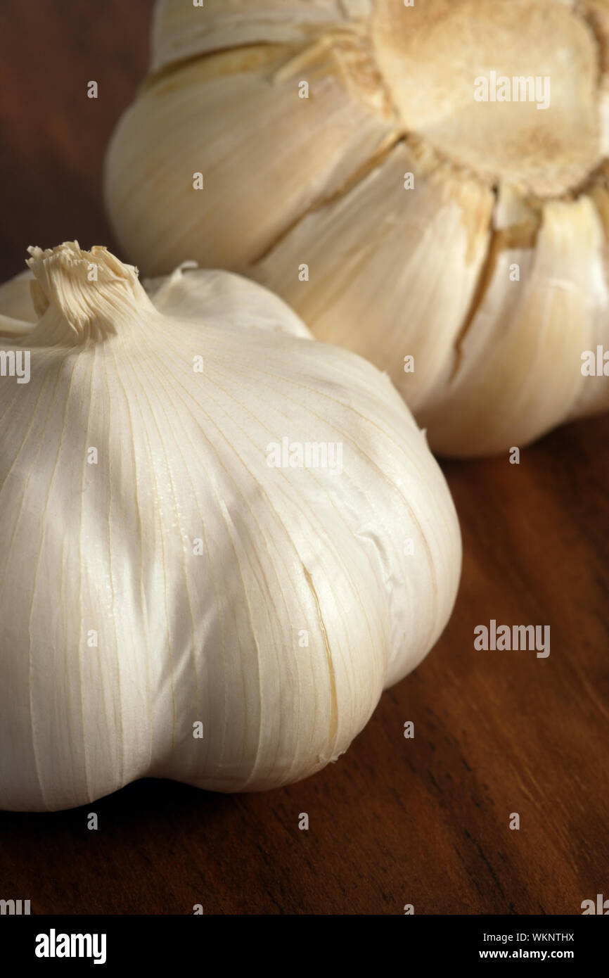 Cloves of garlic Stock Photo - Alamy