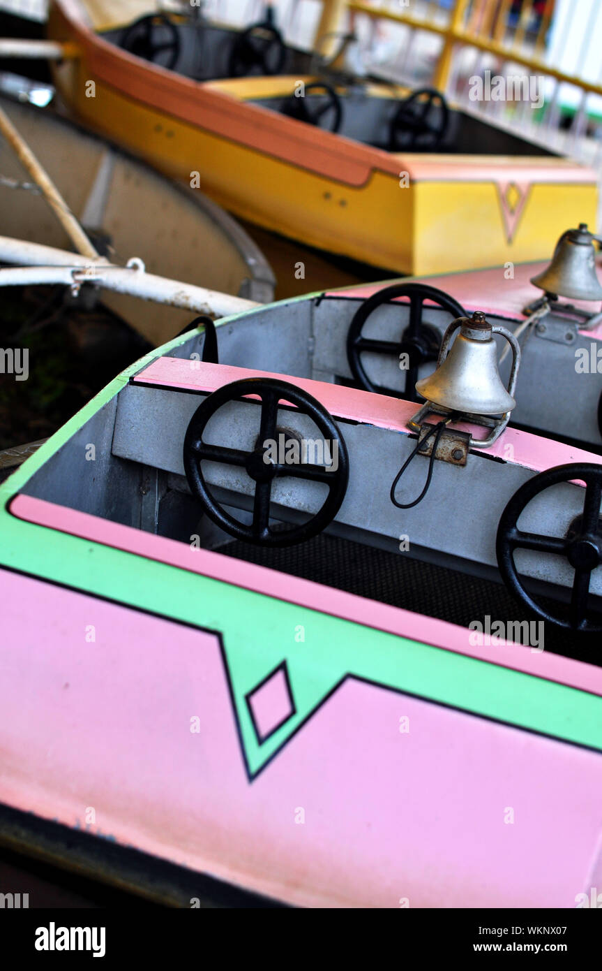 Amusement park ride boat hi-res stock photography and images - Alamy