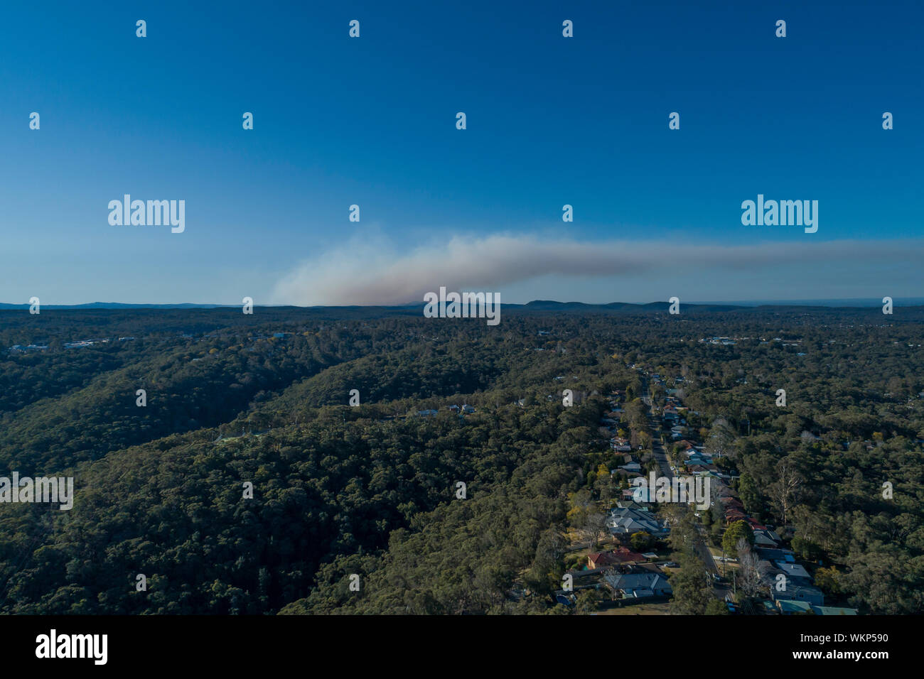 A small bushfire in The Blue Mountains in New South Wales, Australia ...