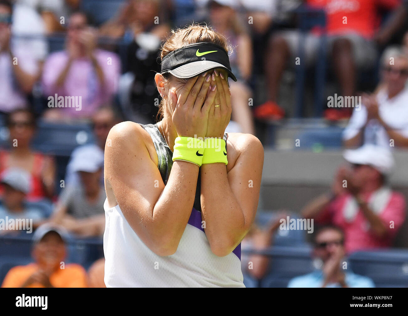 Belinda Bencic Flushing Meadows High Resolution Stock Photography and ...
