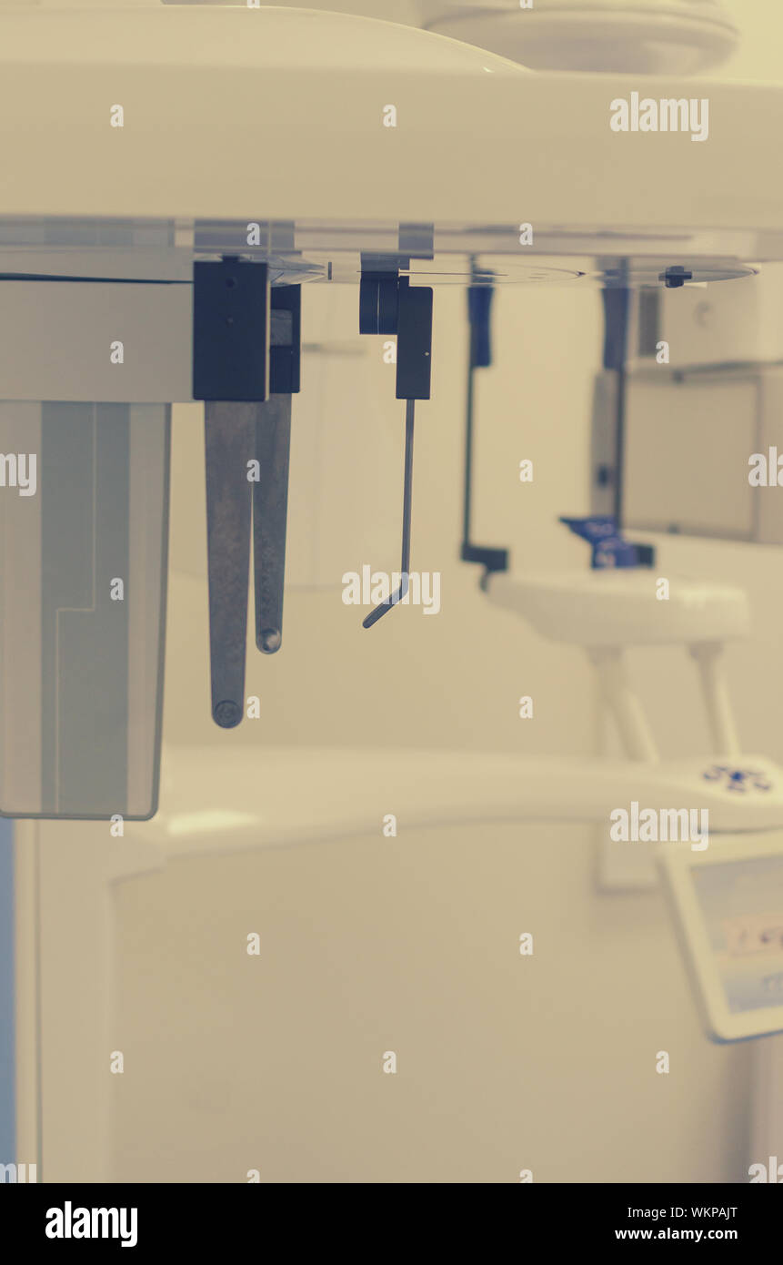 X-ray apparatus for conical beam computed tomography Stock Photo - Alamy
