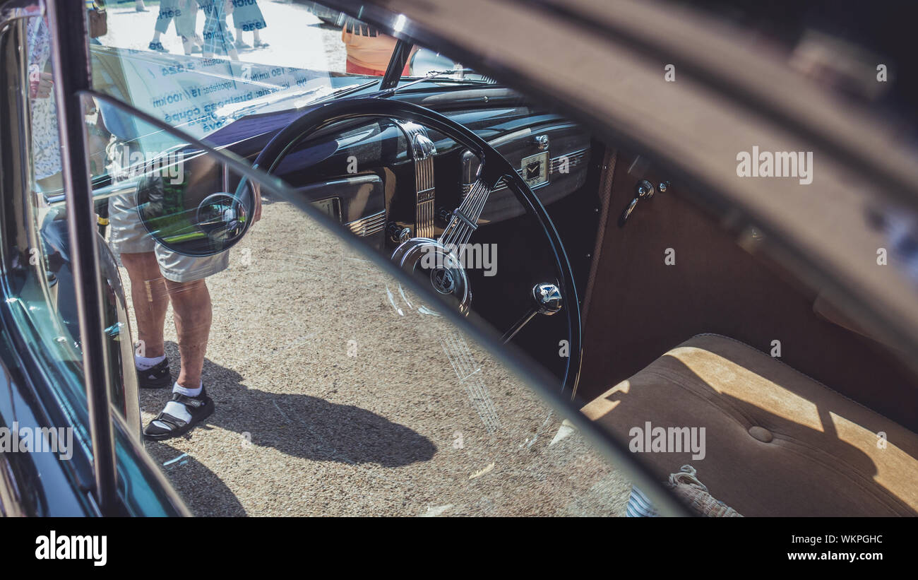Car steering wheel window hi-res stock photography and images - Alamy