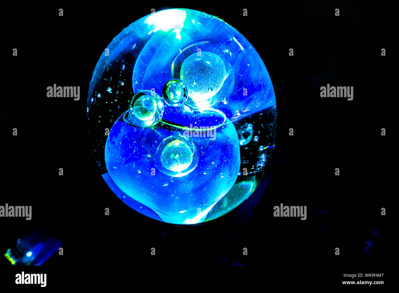 Bubble trails hi-res stock photography and images - Alamy