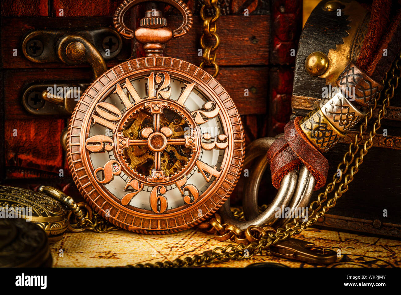 Vintage Antique pocket watch. Vintage grunge still life Stock Photo - Alamy
