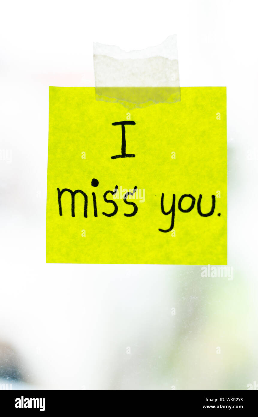 Miss word sticky note hi-res stock photography and images - Alamy