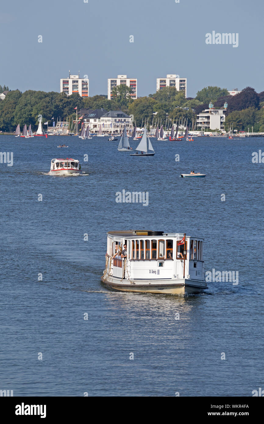 excursion boat on Lake Outer Alster, Hamburg, Germany Stock Photo - Alamy