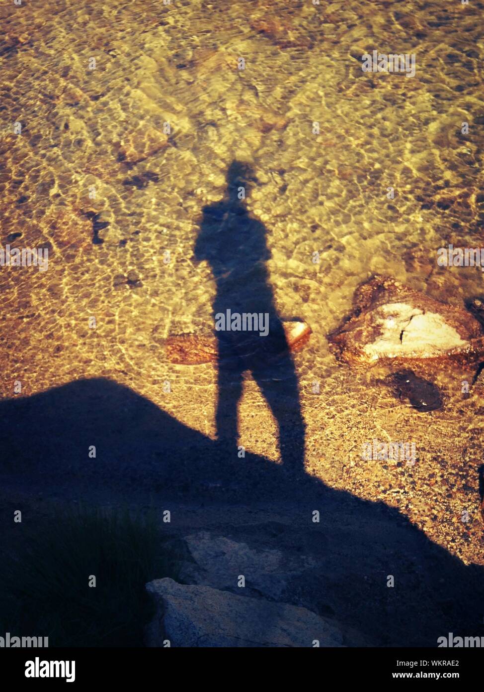 Man reflection water hi-res stock photography and images - Alamy