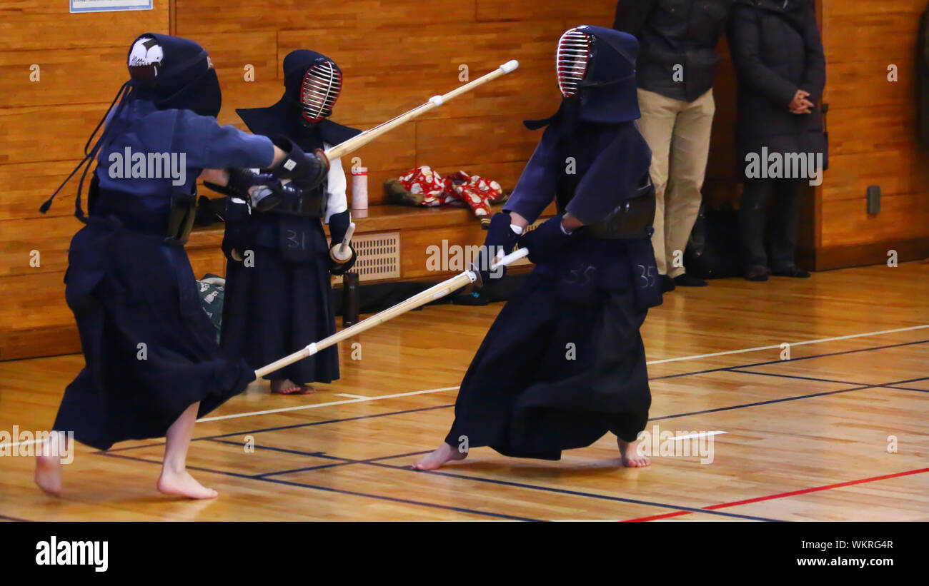 Kendo fighting hi-res stock photography and images - Alamy