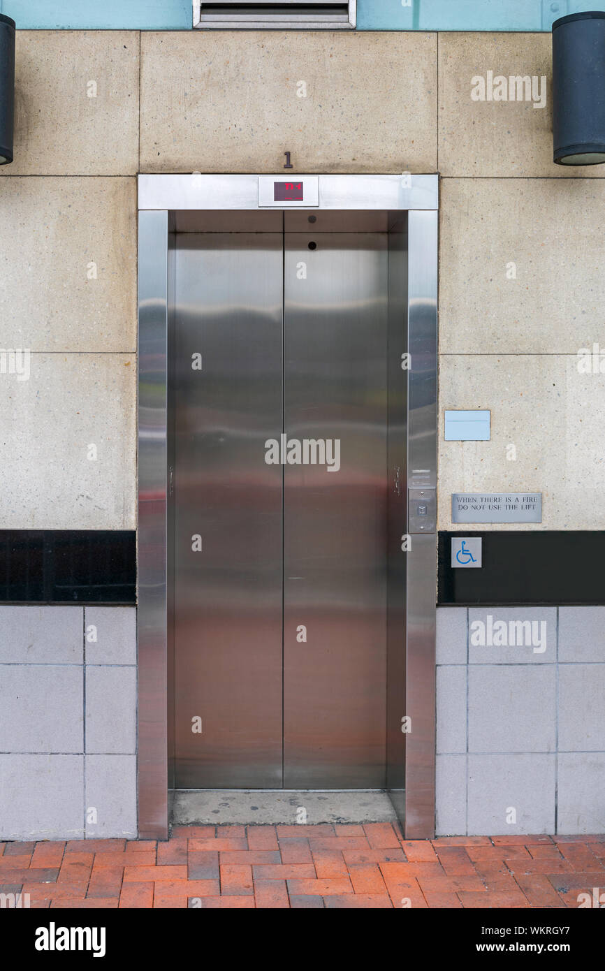 Box structure hi-res stock photography and images - Alamy