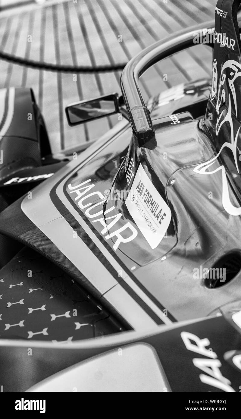 Sports car Jaguar all-electric FIA Formula E Stock Photo - Alamy