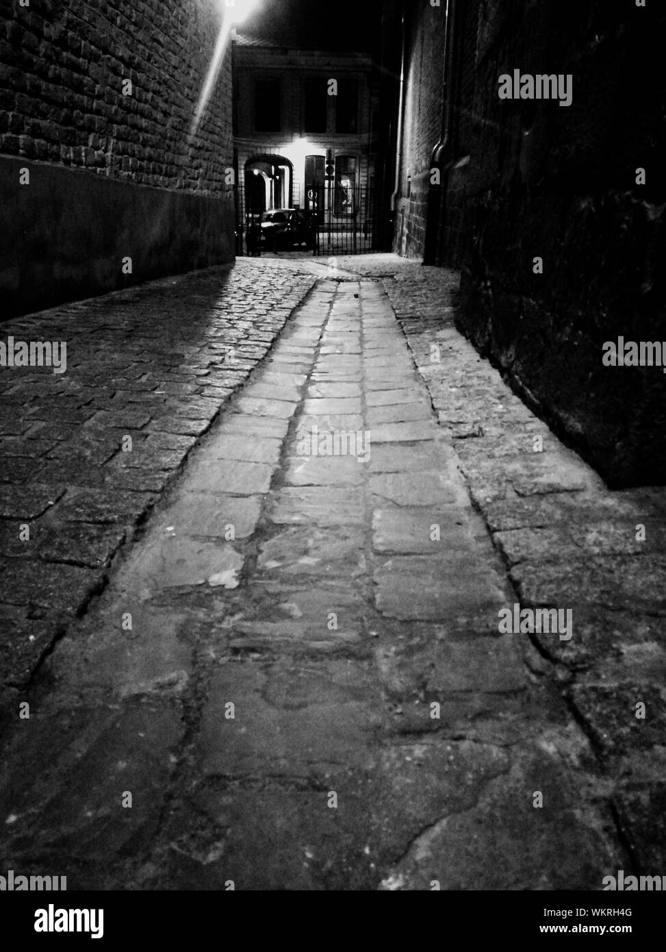 Spooky Alley Way High Resolution Stock Photography and Images - Alamy