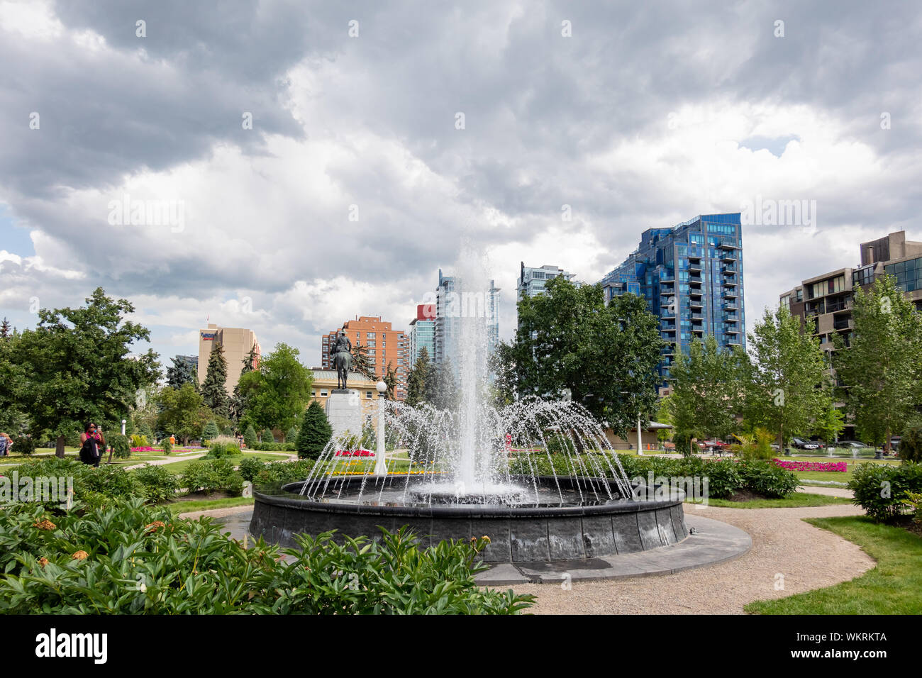 Statue , building over the Central Memorial Park at Calgary, Canada ...