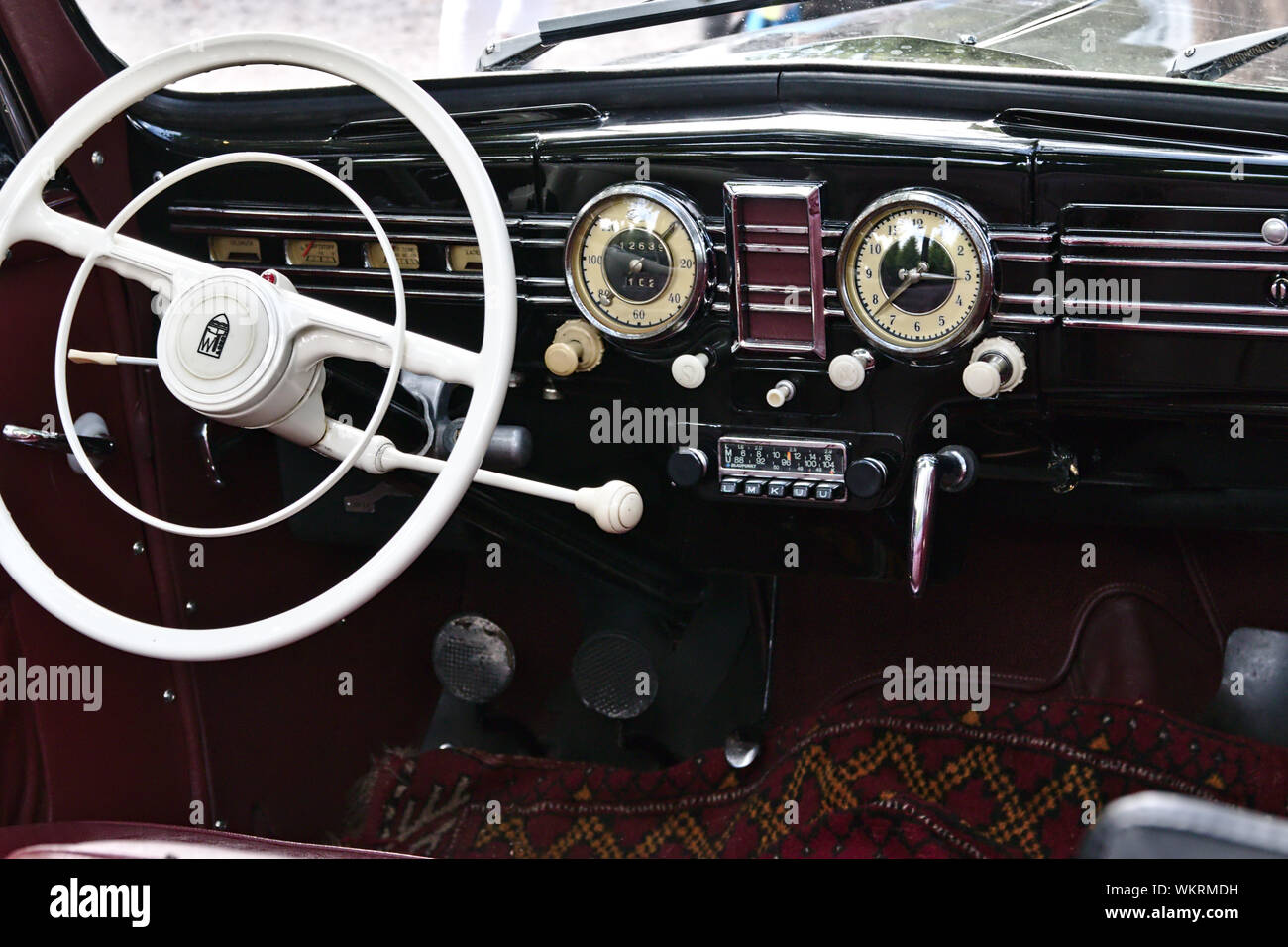 Dashboard ford hi-res stock photography and images - Alamy