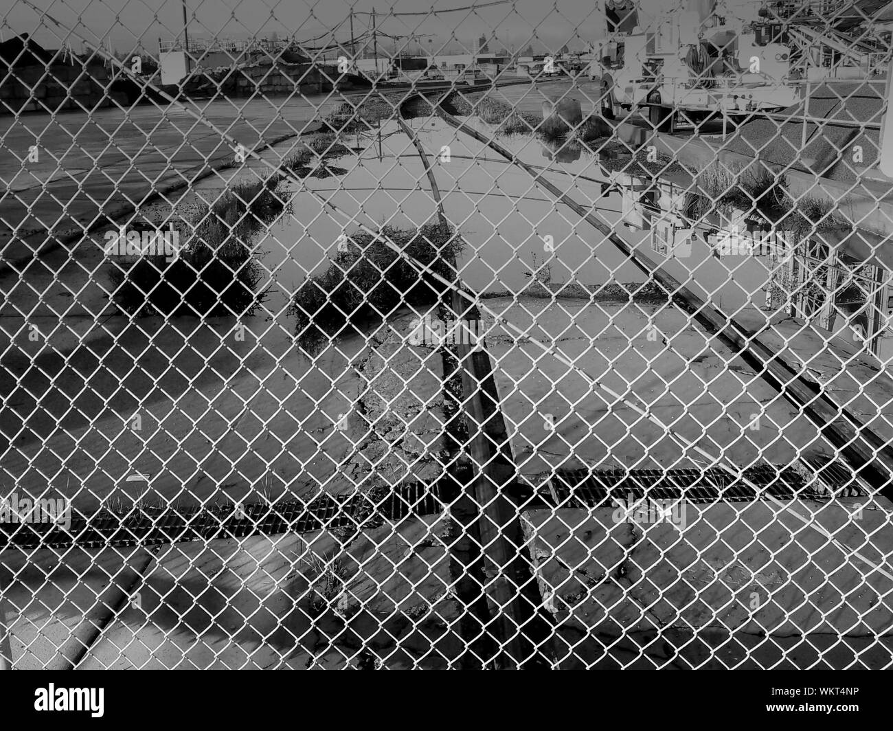 Railroad Track Behind Chain Link Fence Stock Photo Alamy railroad-track-behind-chain-link-fence-stock-photo-alamy