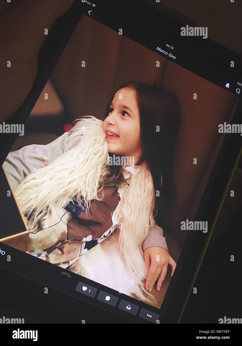 Girl on screen hi-res stock photography and images - Alamy