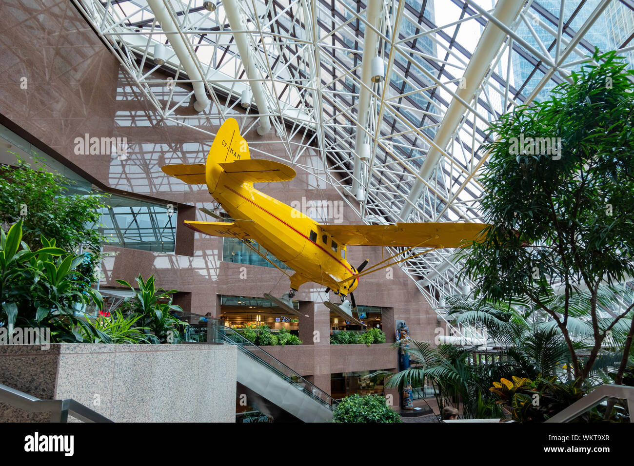 Suncor energy centre east tower hi-res stock photography and images - Alamy