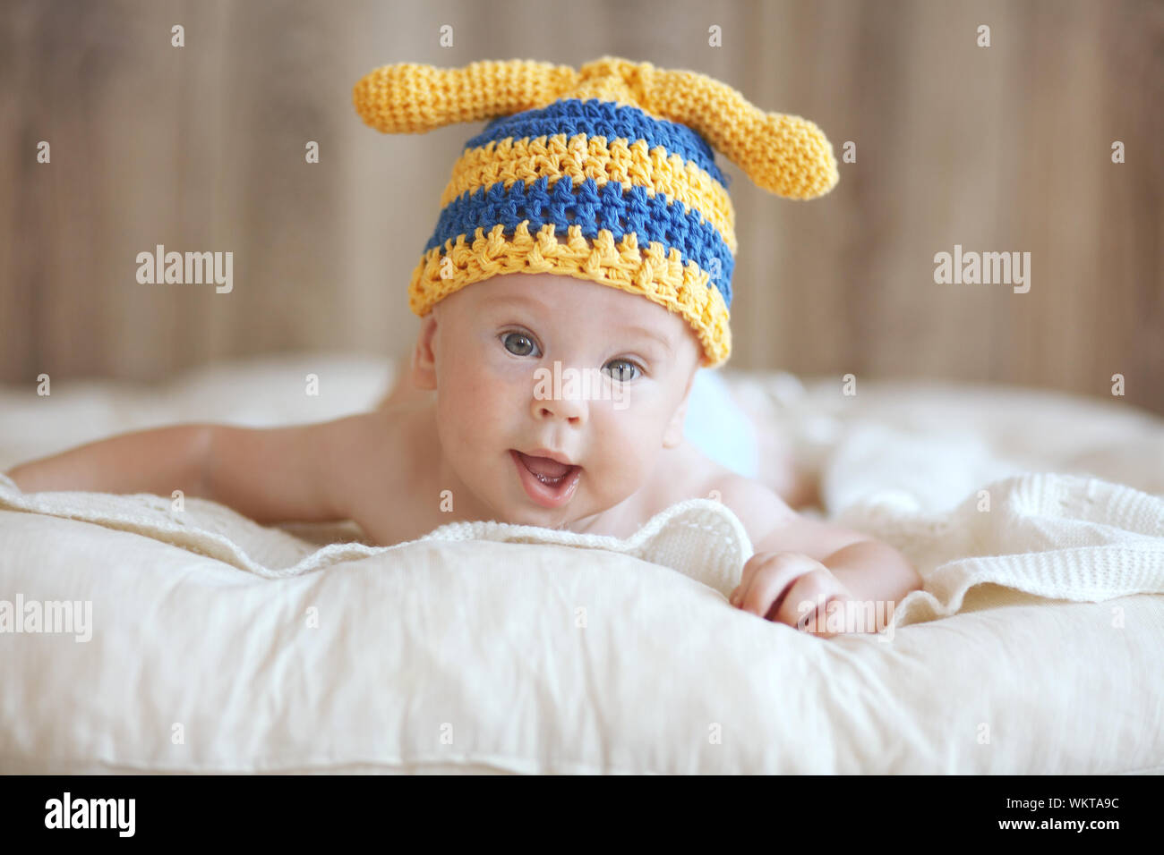 Infant hat hi-res stock photography and images - Alamy