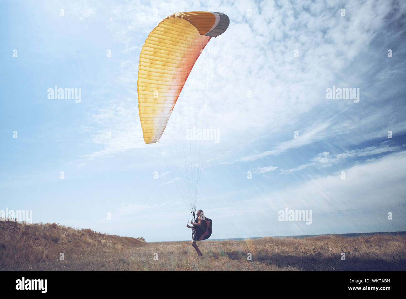Paraglider at the start hi-res stock photography and images - Alamy