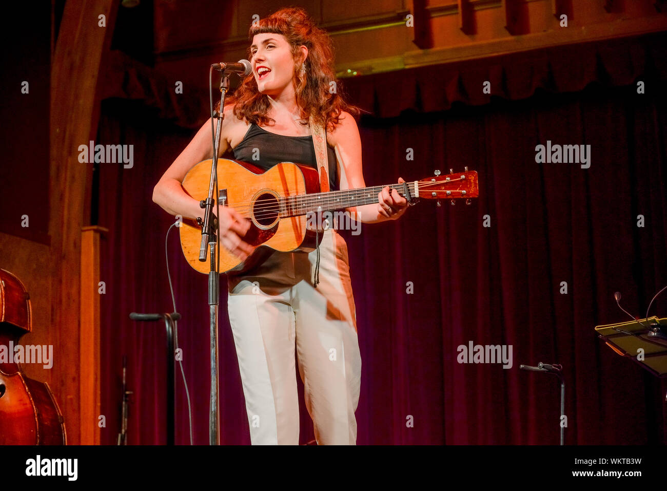 Sarah Jane Scouten, Rogue Folk Club, Vancouver, British Columbia ...
