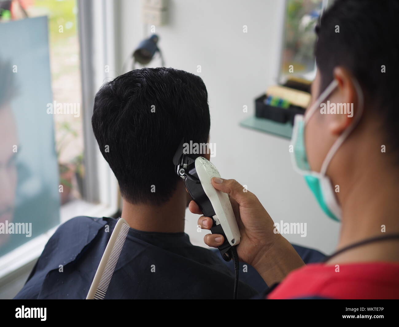 Barber shop customer hi-res stock photography and images - Alamy