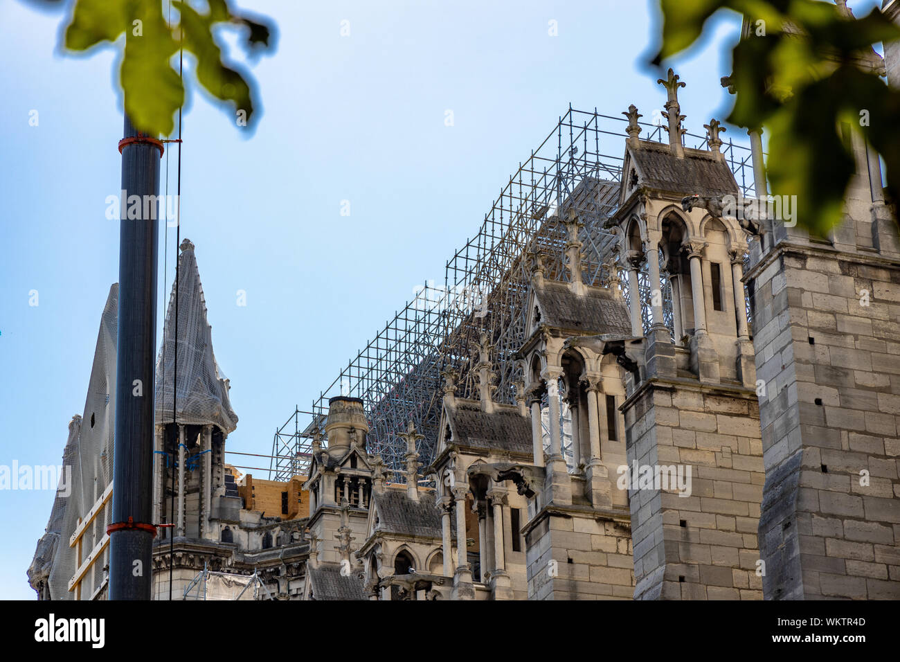 Paris, FRANCE - June 27, 2019: Cath drale Notre-Dame de Paris construction and refurbishment ...