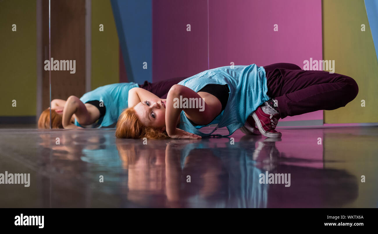 Crab Position Stretching High Resolution Stock Photography and Images ...