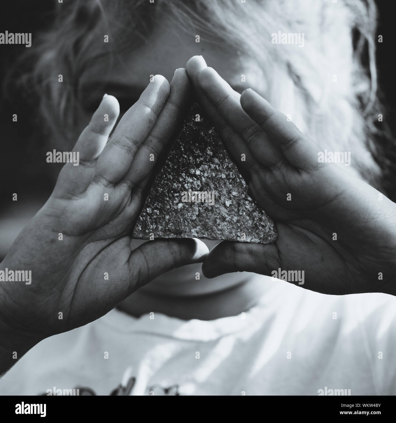 Face shape triangle hi-res stock photography and images - Alamy