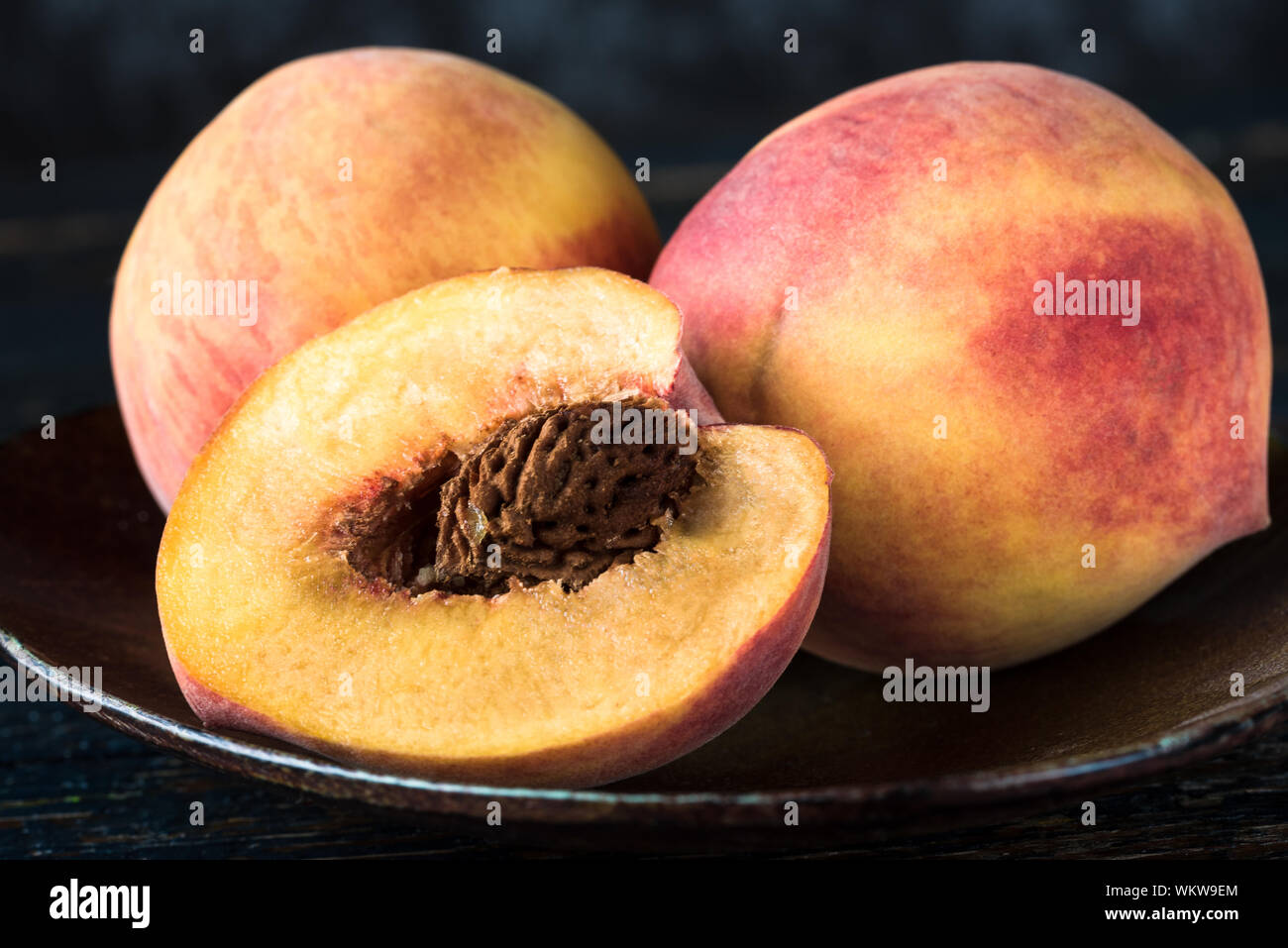 Close up peaches hi-res stock photography and images - Alamy