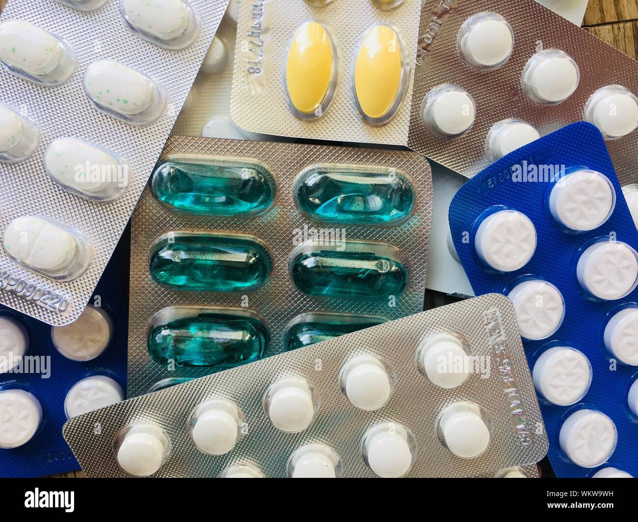 Blister packet hi-res stock photography and images - Alamy