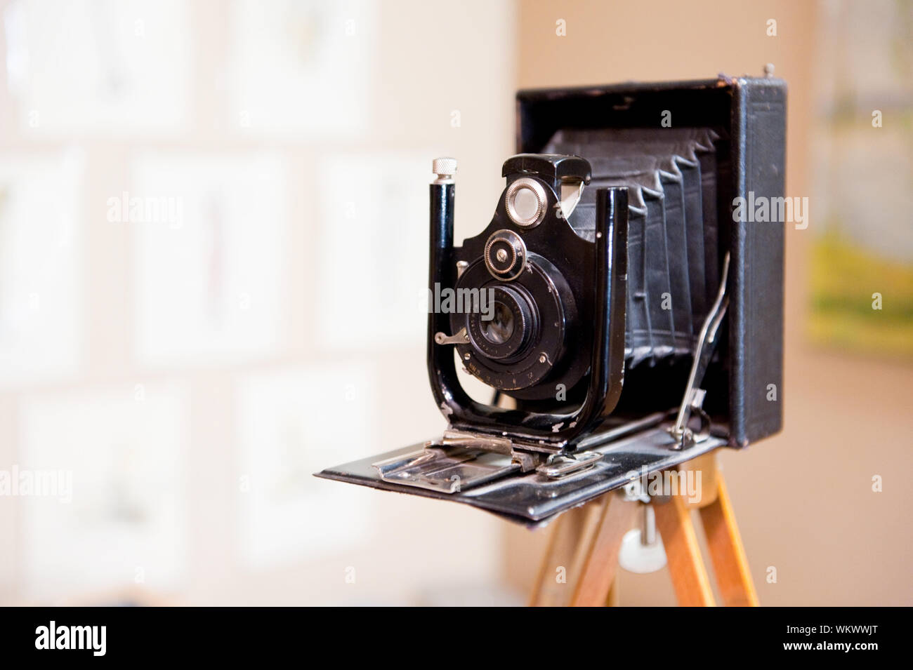 Vintage antique retro old camera on wooden tripod hi-res stock ...