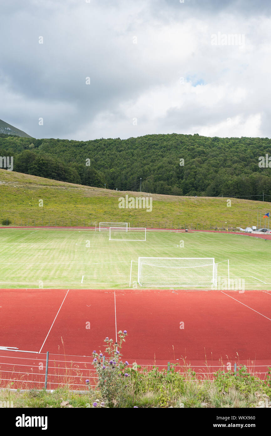 Court soccer hi-res stock photography and images - Alamy