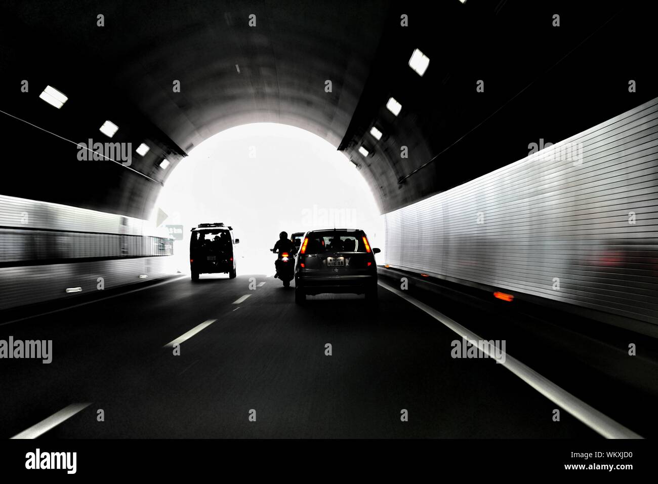 Car passing through tunnel hi-res stock photography and images - Alamy
